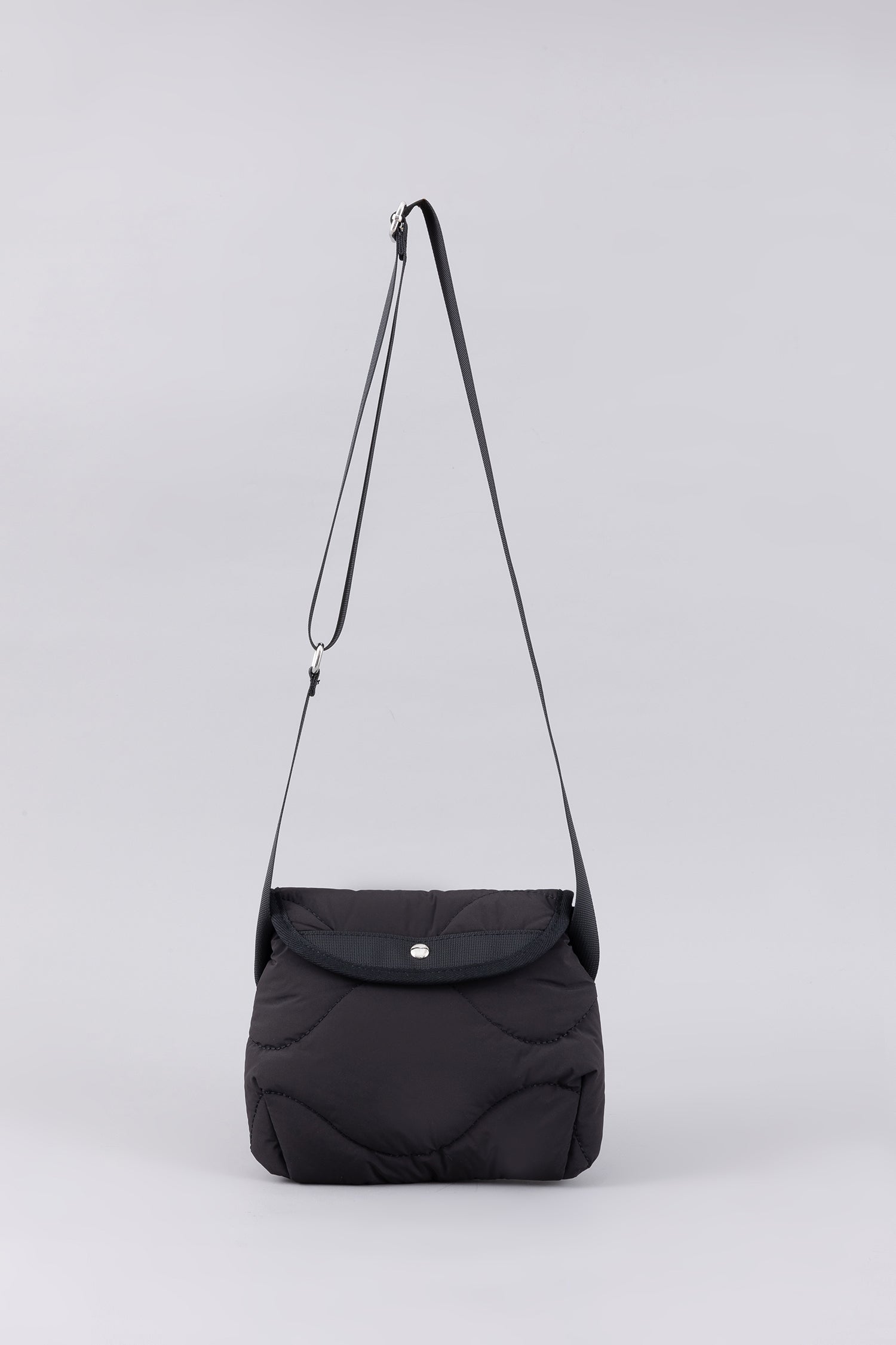 Quilted Snap Button Bag - Black – The Restyle Trait Malaysia