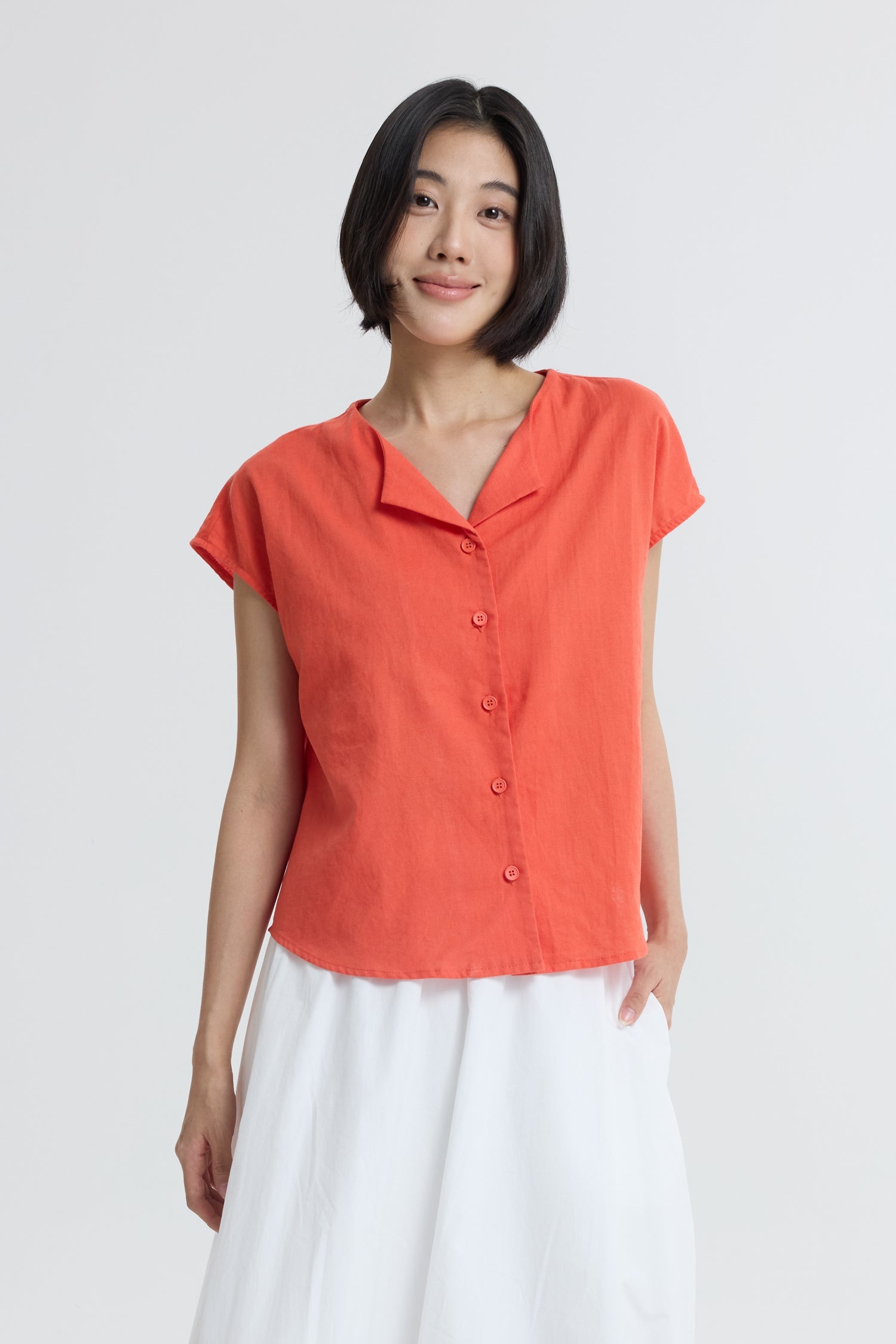 Sleeveless Button Blouse - Vermillion – The Restyle Trait Malaysia